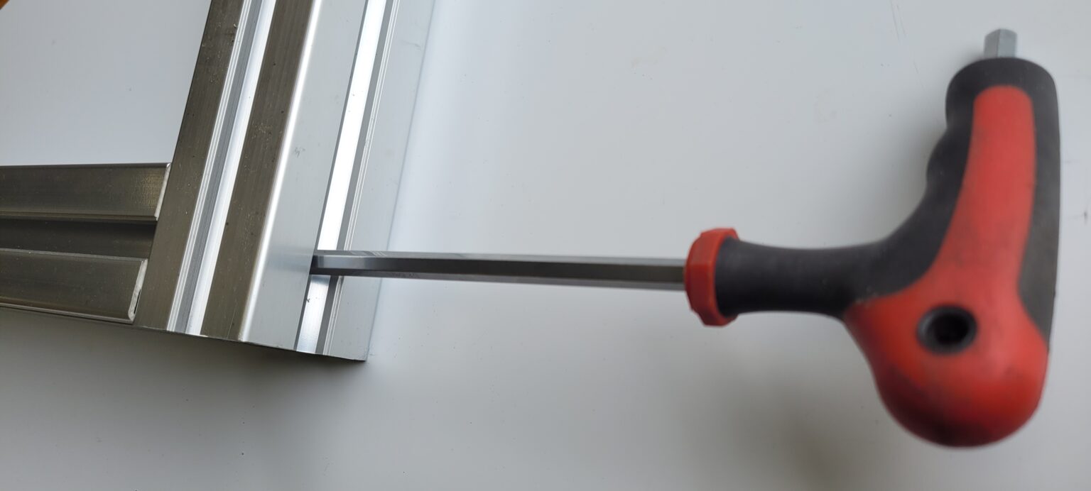 How to connect T-Slot Aluminium extrusions. - GAP Engineering