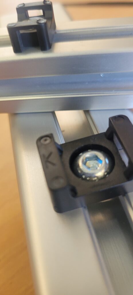 Cable tie mounting block for 8mm tie - GAP Engineering