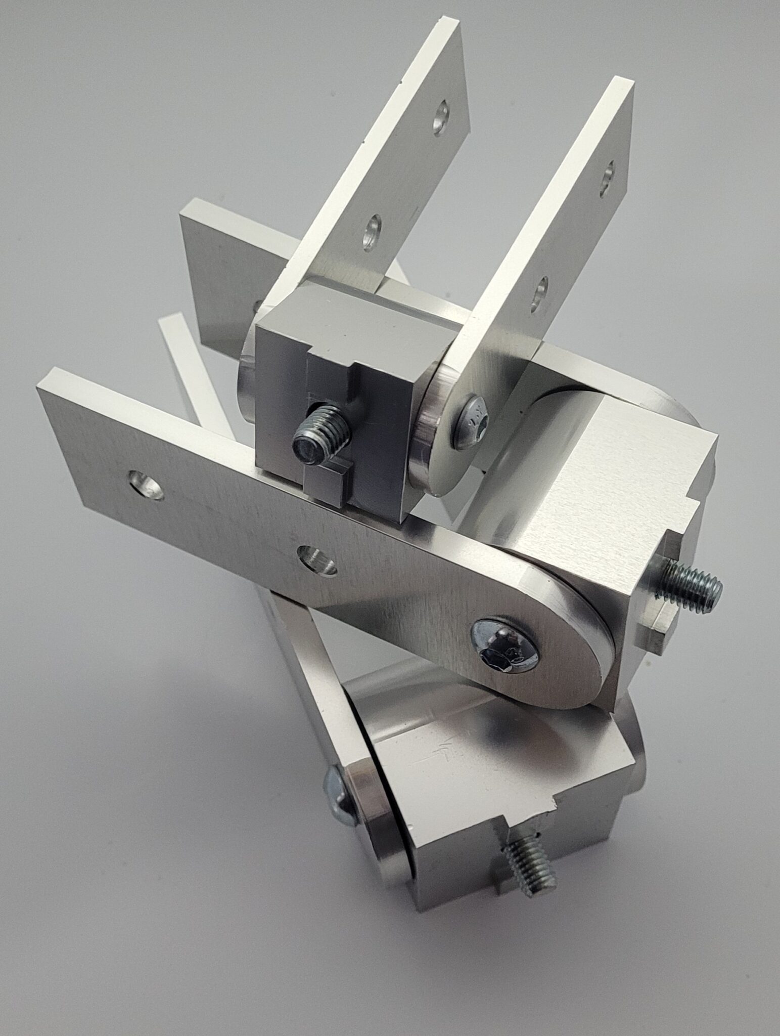 Pivoting corner joint 4545 - GAP Engineering