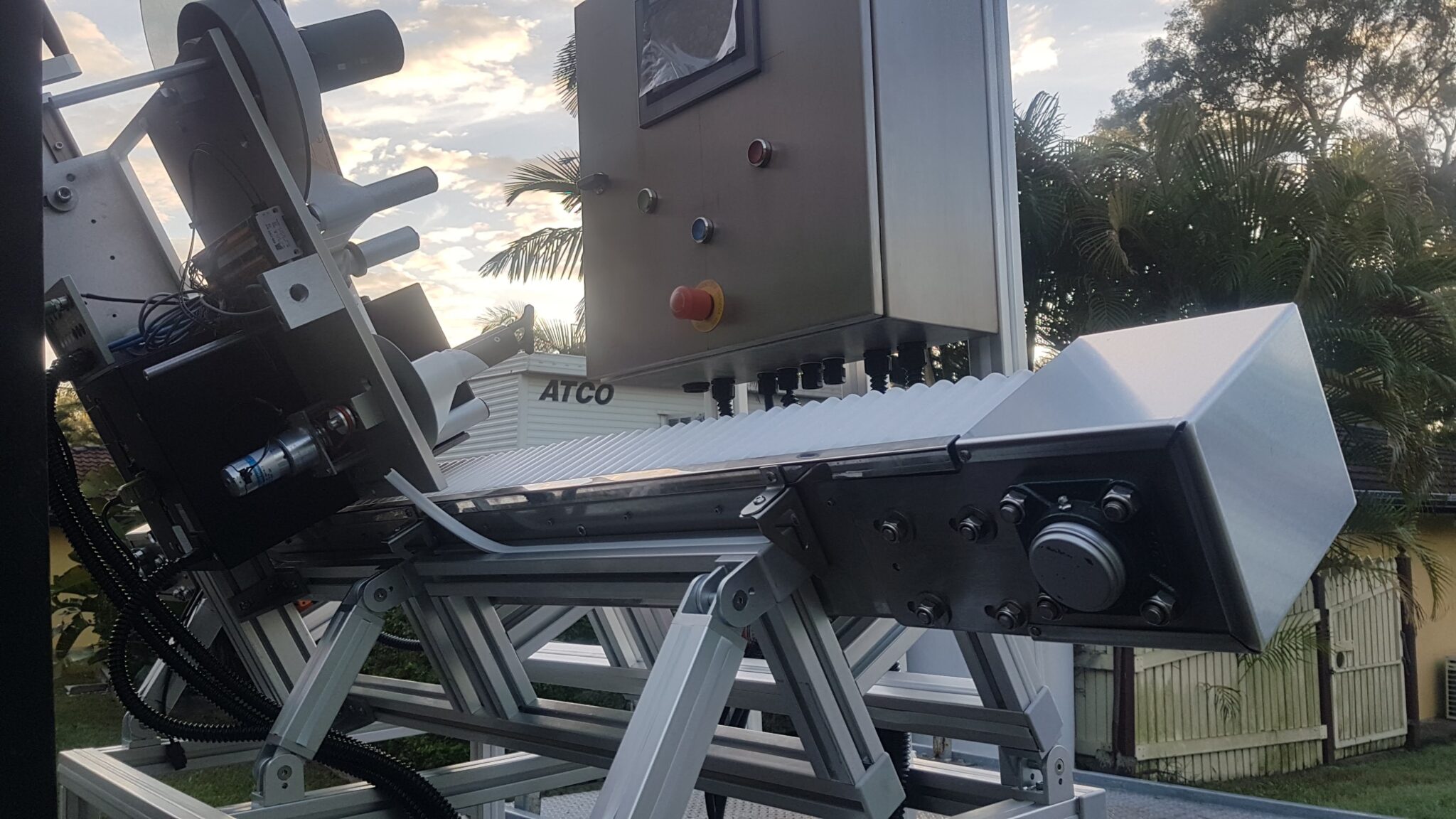 Take your next project to a new level with T-Slot extruded Aluminium ...