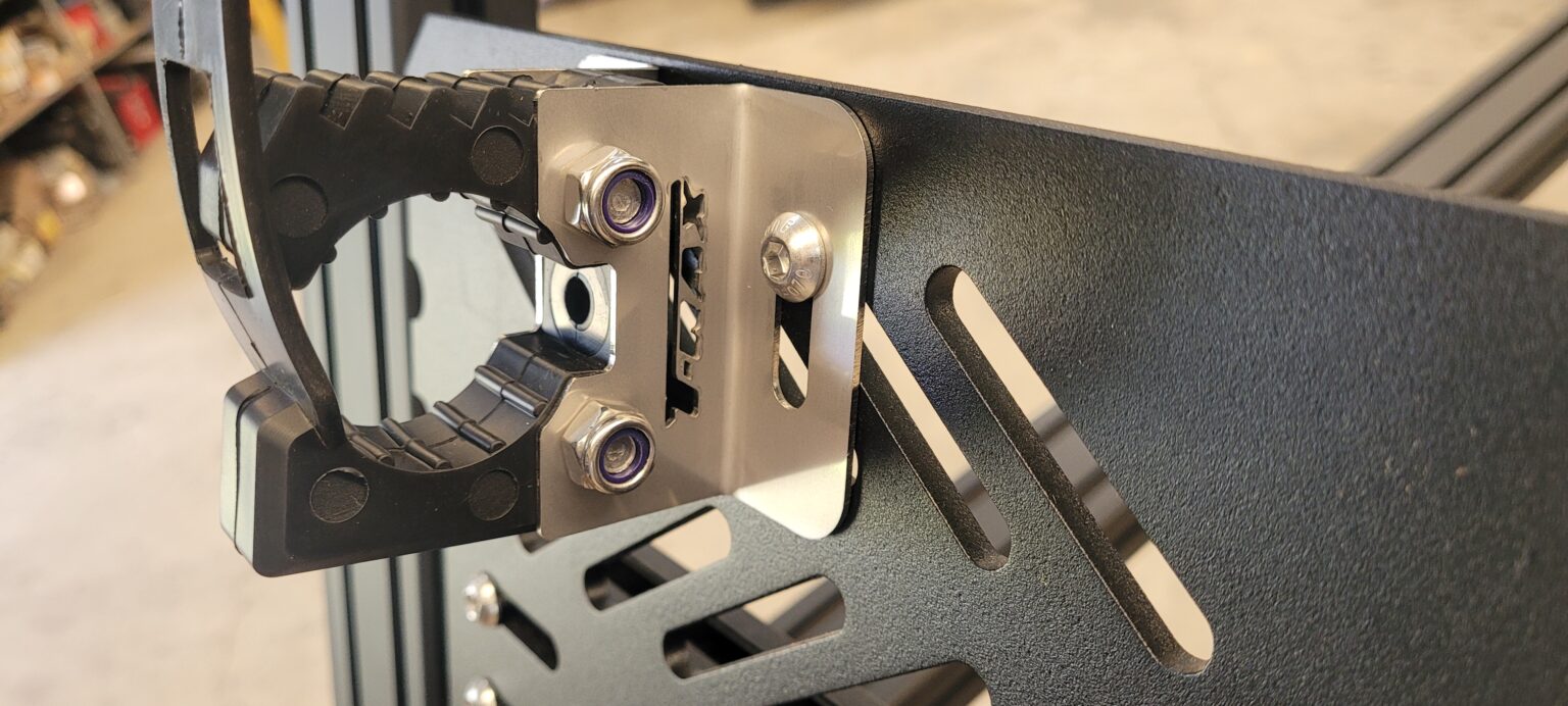 Mounting plate pair for 40mm quickfist rubber clamp - GAP Engineering
